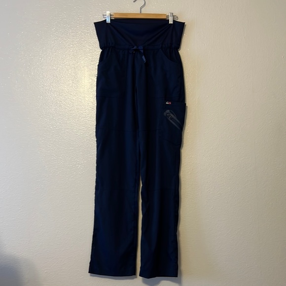 koi | Pants & Jumpsuits | Koi Lite Scrub Bottoms Slim Fit Pull On ...